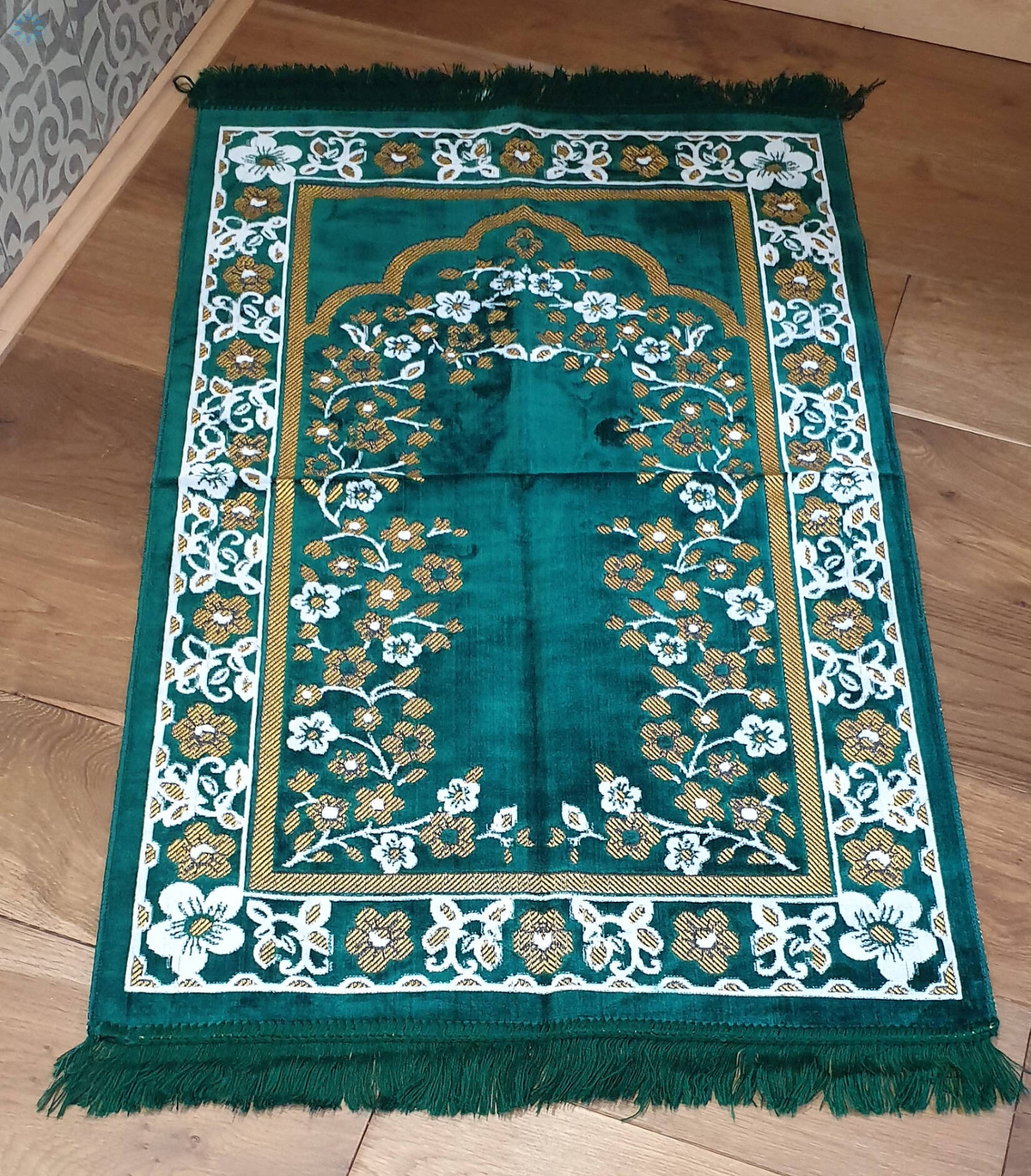 Essentials › Prayer Mats › Magnificent Floral Prayer Mat
