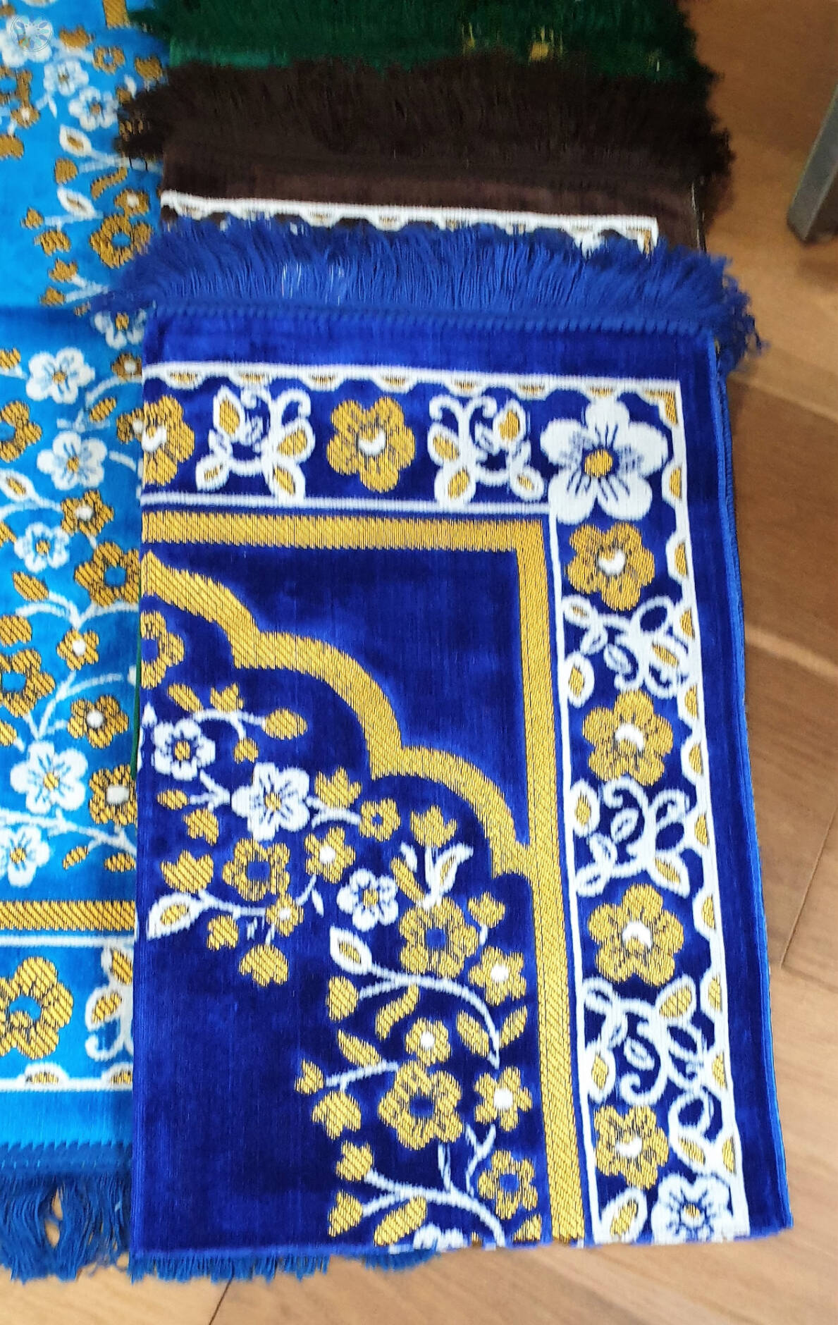 Essentials › Prayer Mats › Magnificent Floral Prayer Mat