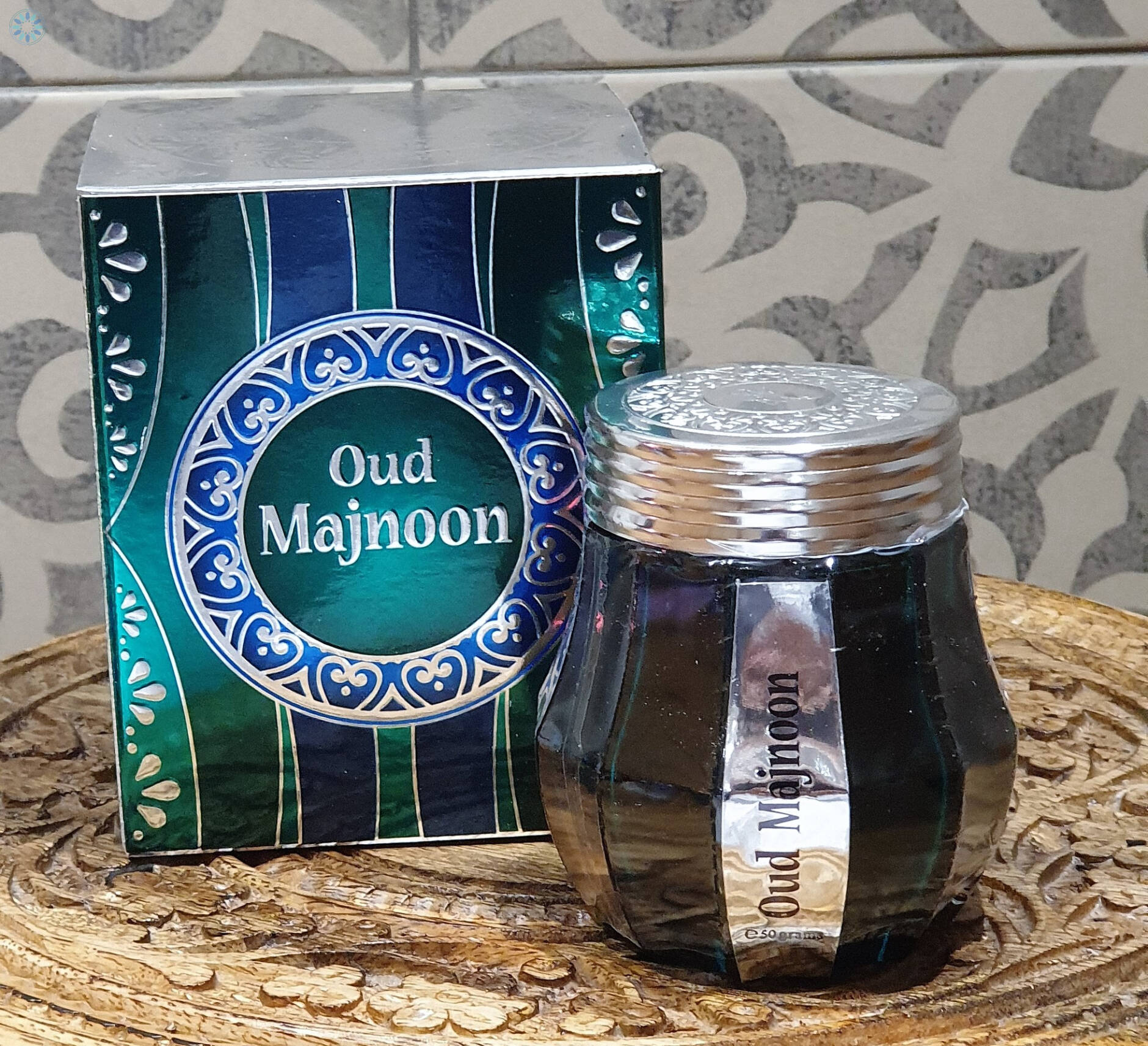 Perfumes › Oud Sticks › Oud Majnoon